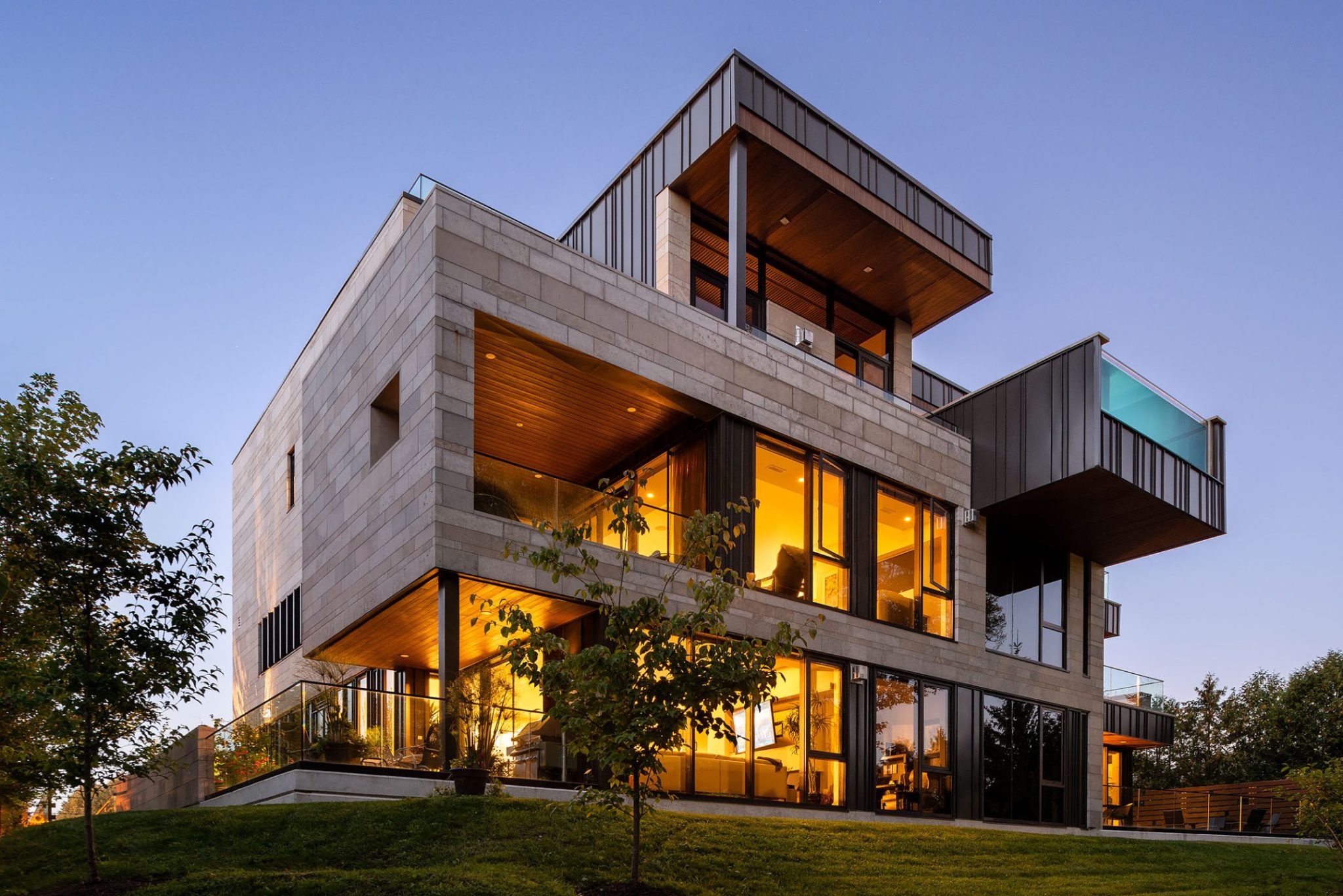 Western University, Perth Hall Student Residence - ATRR